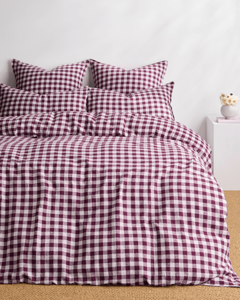 Darby Gingham Linen/Cotton Quilt Cover Set - Berry | Target Australia