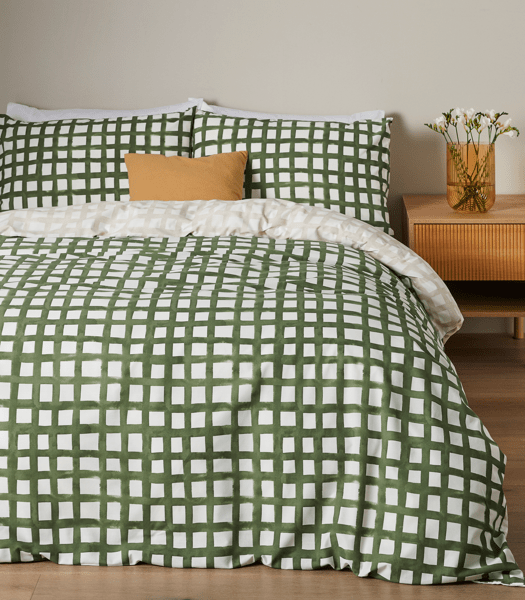 Carter Painted Grid Quilt Cover Set | Target Australia
