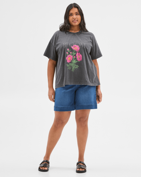 Plus Size Australian Cotton Graphic Split Hem T-Shirt - Washed Black Bloom | Target Australia