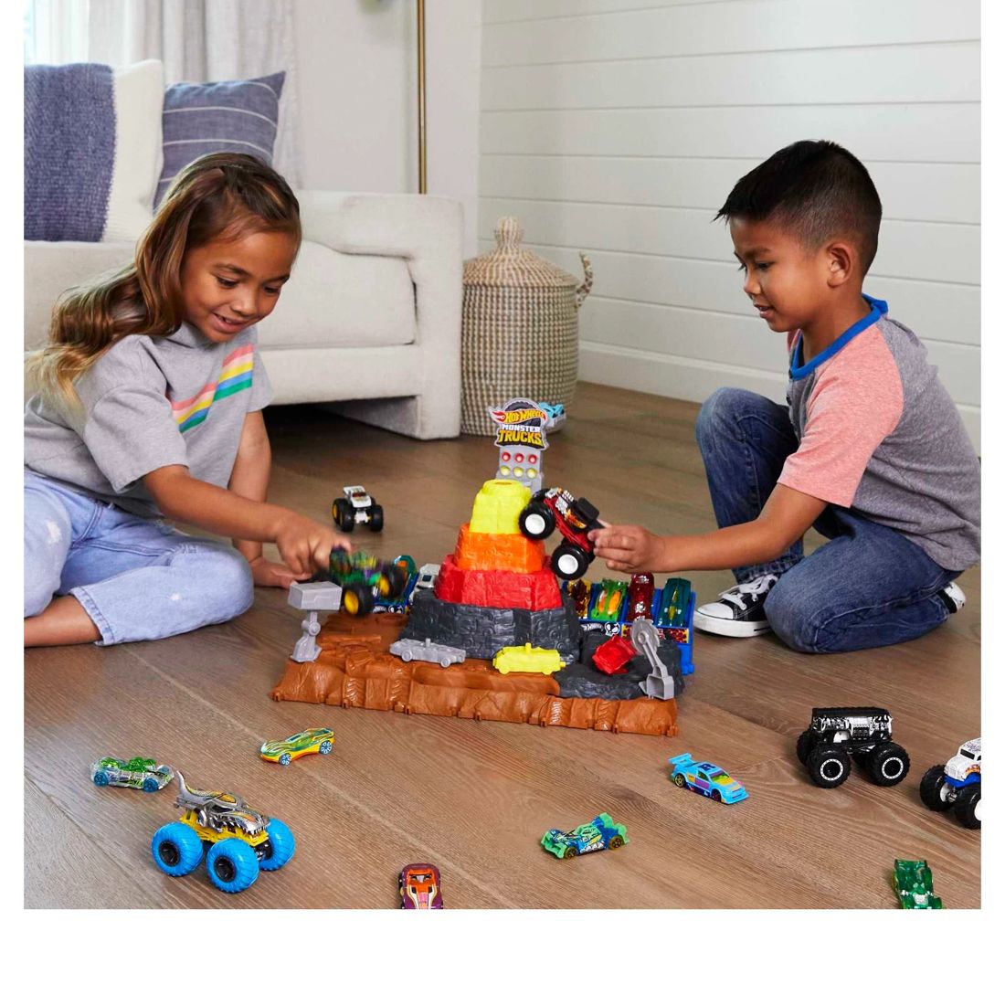 Hot Wheels Monster Trucks Arena Smashers Bone Shaker Ultimate Crush ...