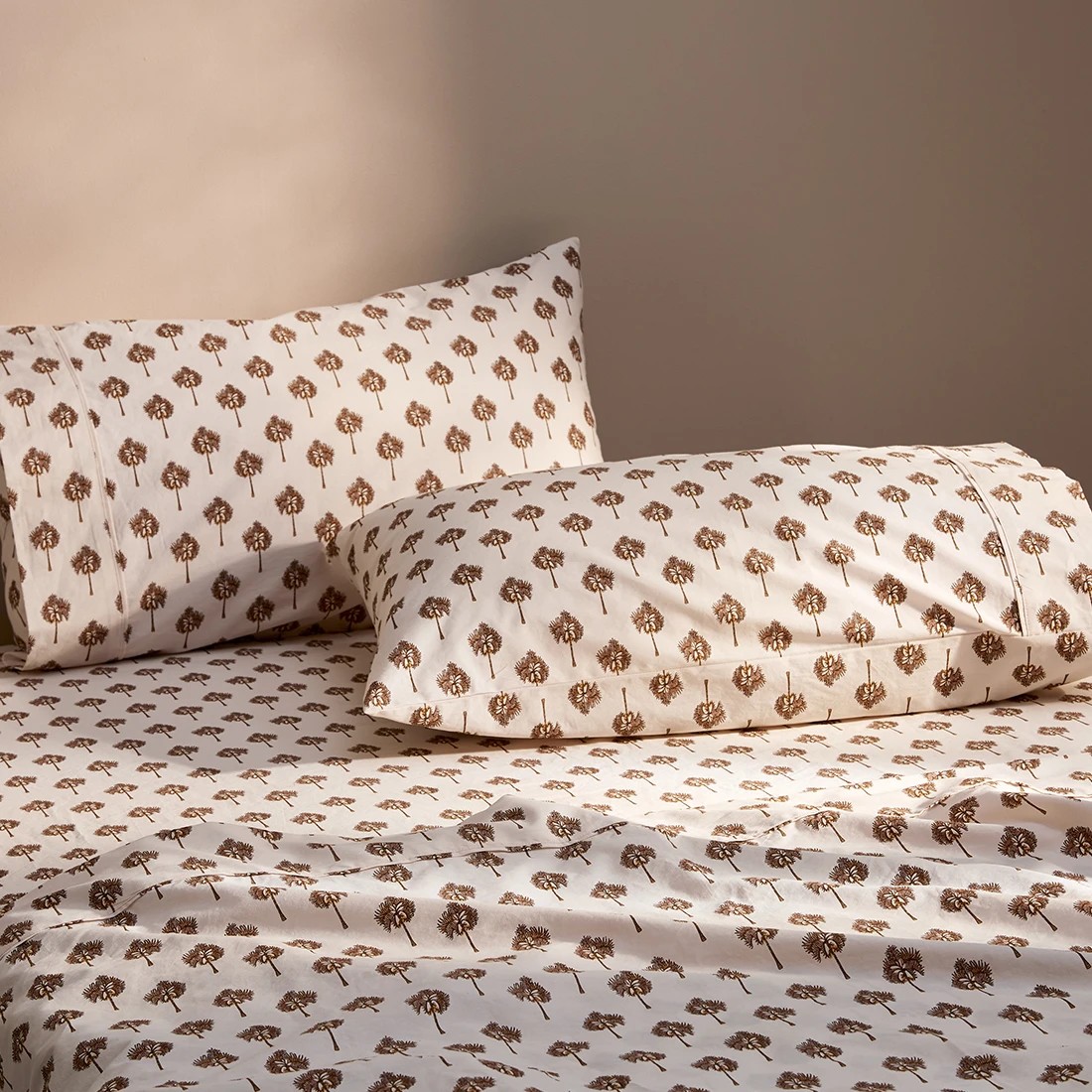 Alexandra Calthorpe Palm Sheet Set | Target Australia